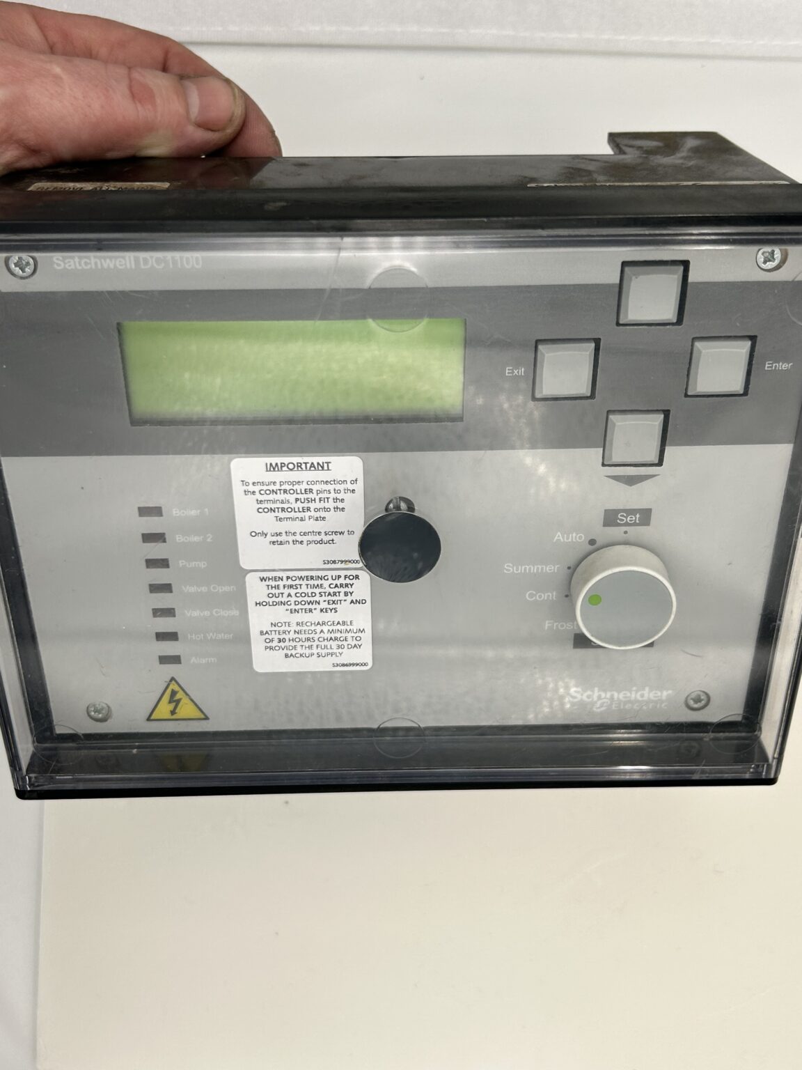 Satchwell (Schneider) DC1100 optimiser/compensator heating controller ...